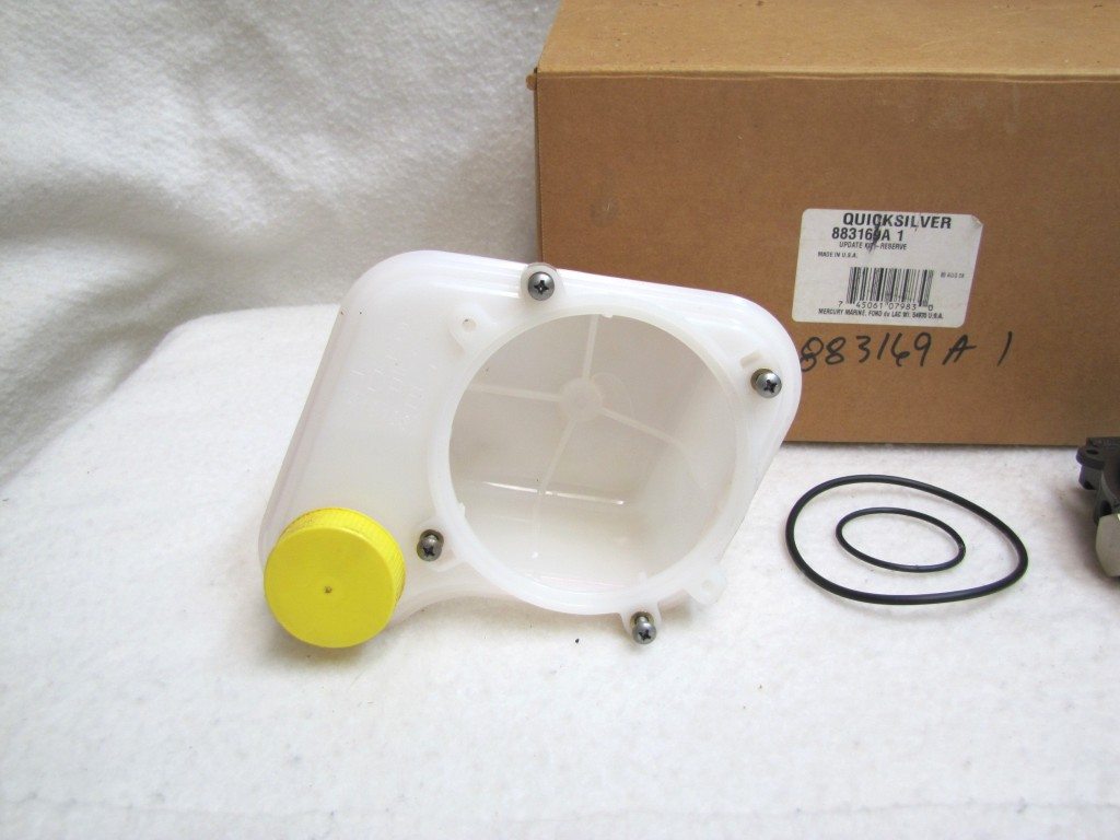 Quicksilver/Mercruiser Power Trim Reservoir Kit 883169A1 | Express Marine