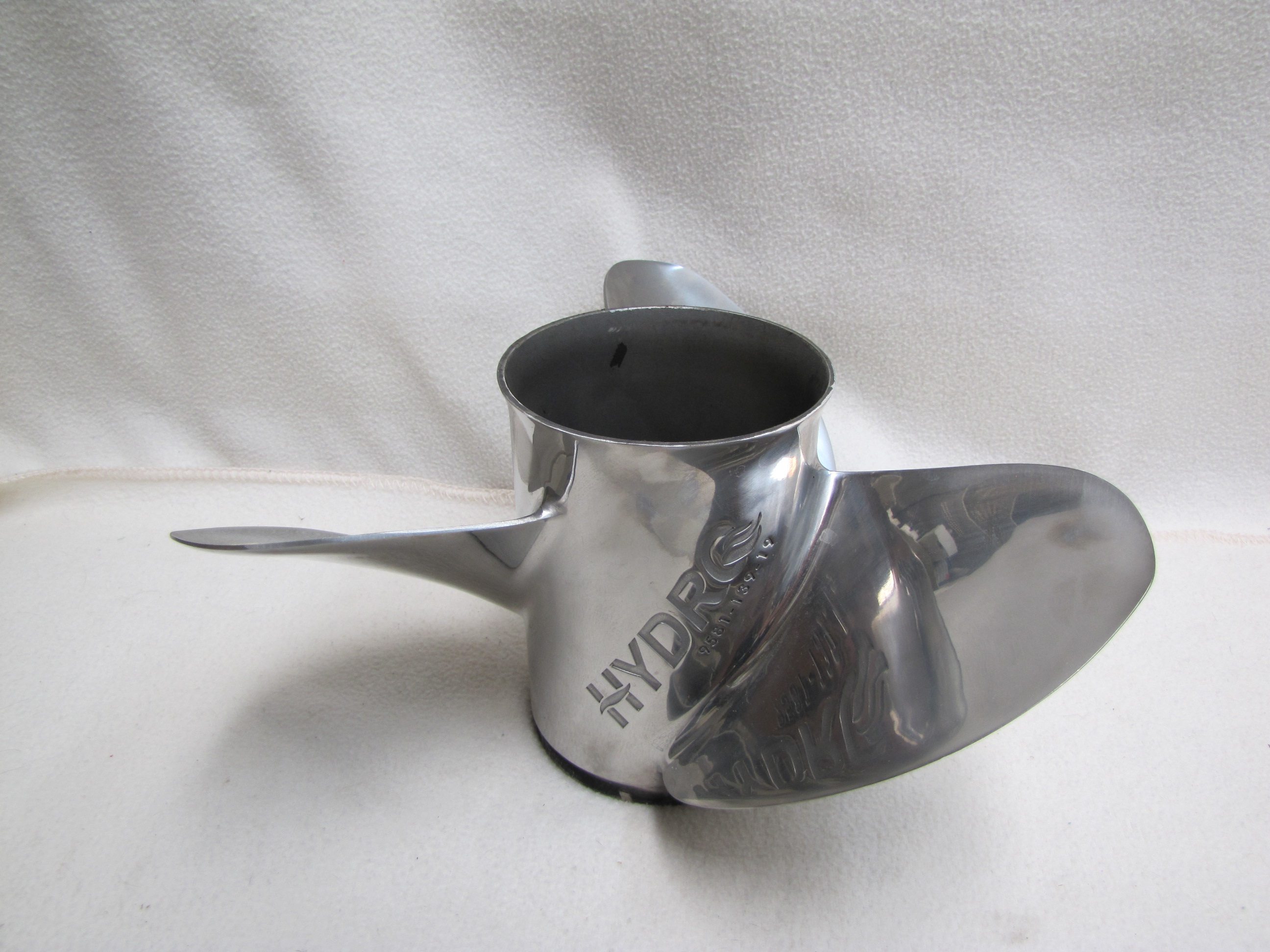 Solas Rubex Hydro 3 Blade 13-7/8×19 Stainless Steel Propeller 9581-139 ...