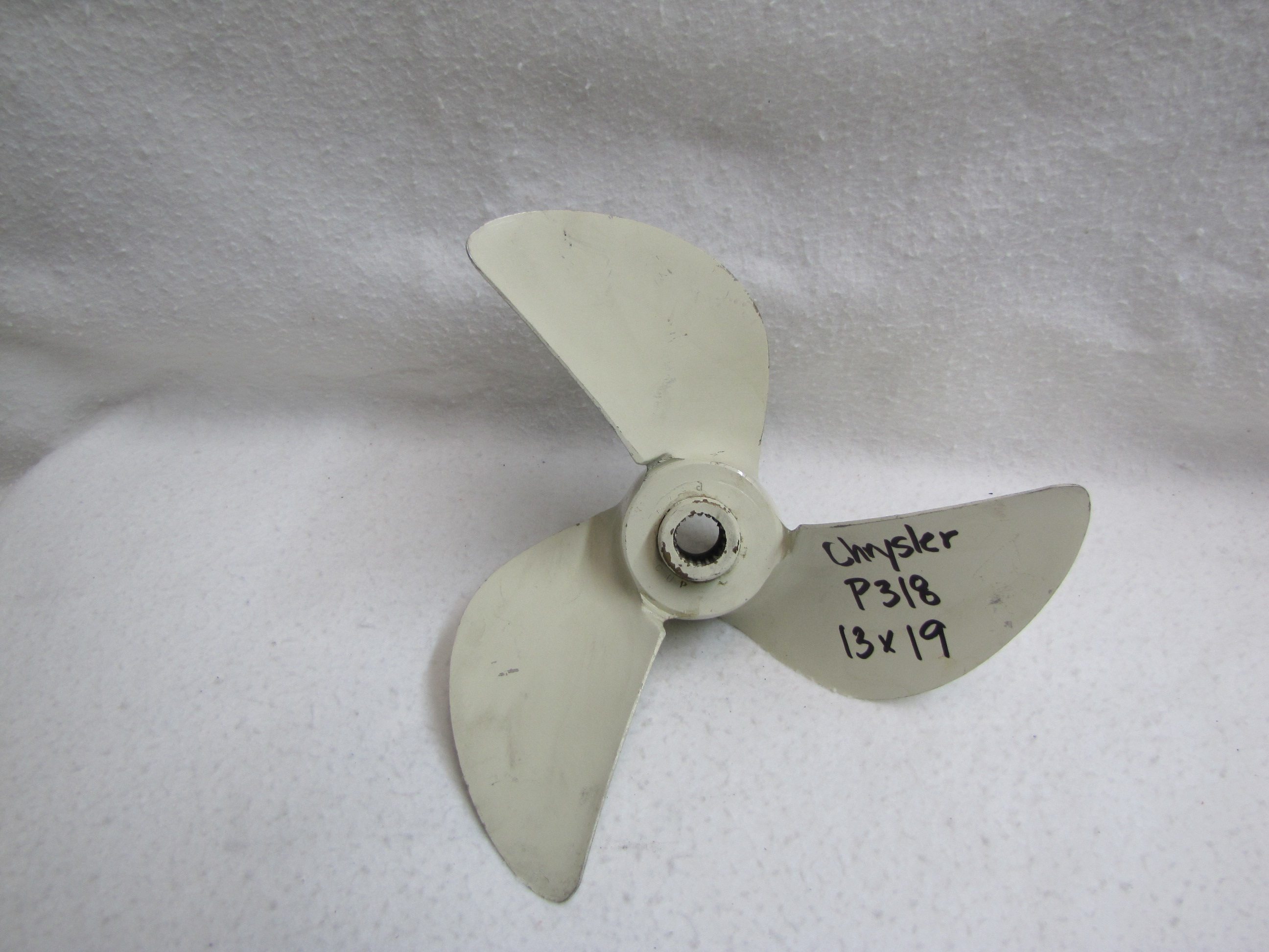 Michigan Wheel Aluminum 13×19 Propeller P-498 | Express Marine